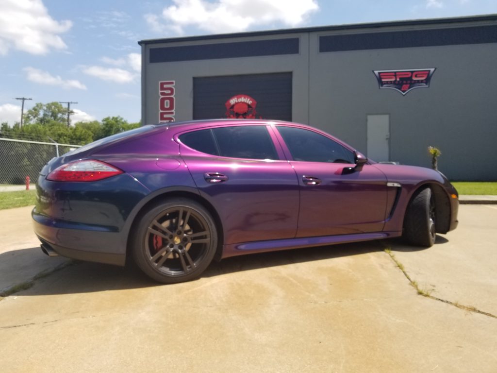 3m Deep Space Gloss Flip on Porsche Panamera – Mobile Media Graphics